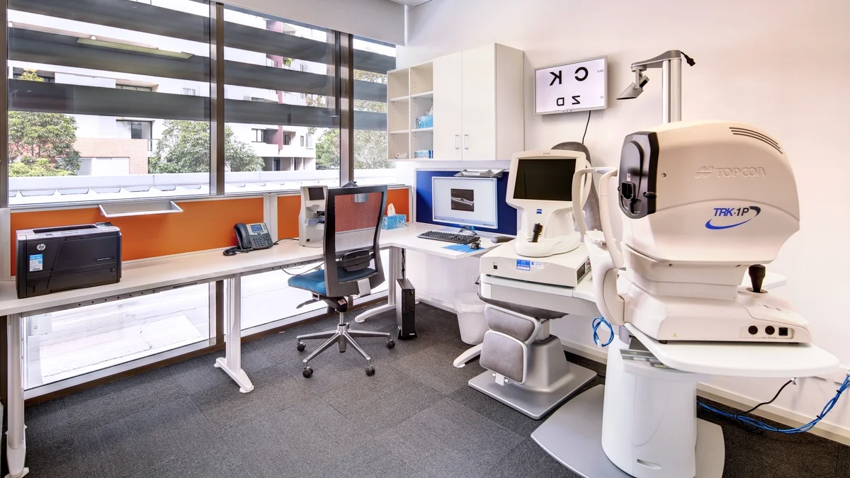 8 Ways To Design A Clinic That’d Put Your Patients At Ease! — Hipcouch ...