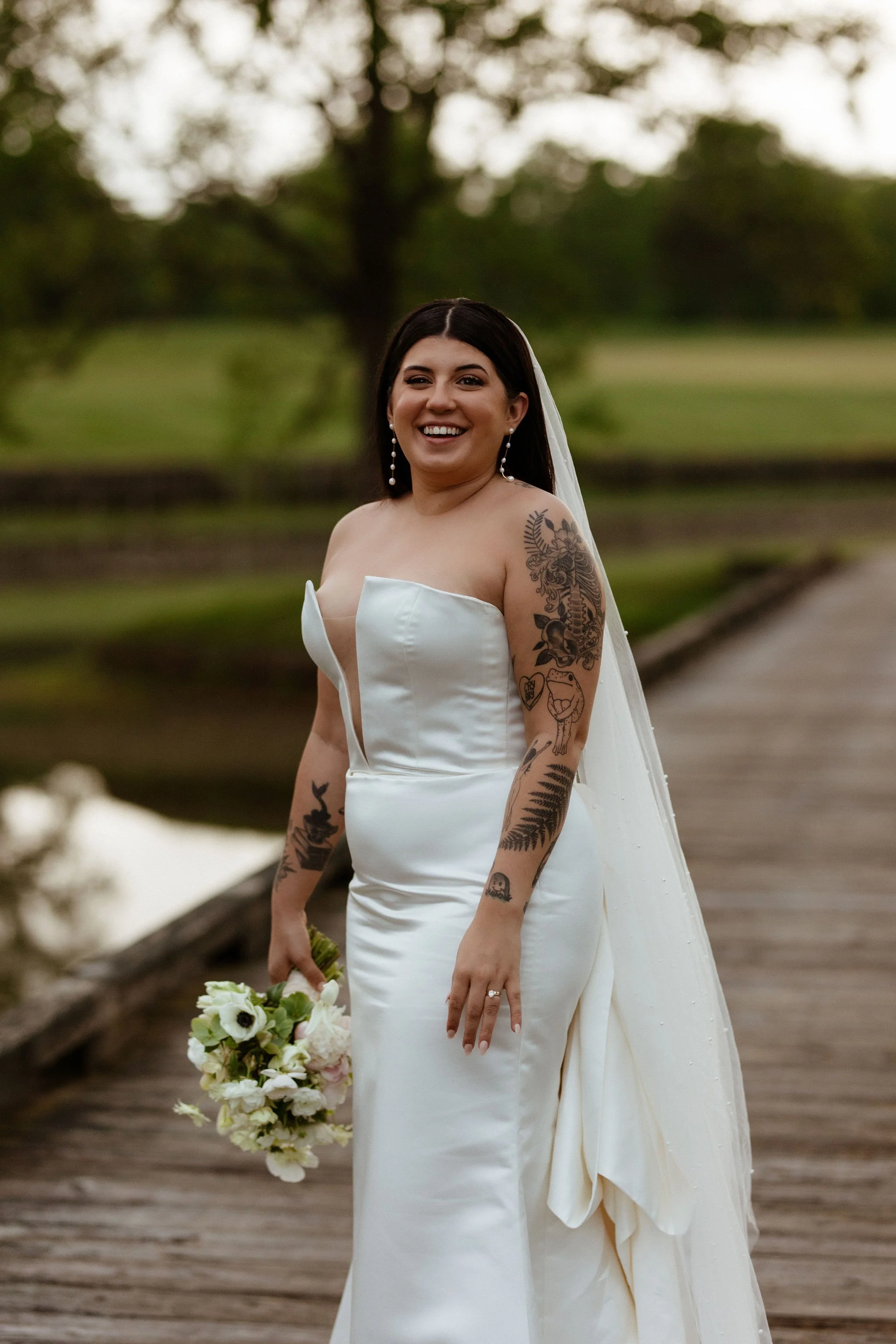 Springtime Country Club Wedding in Cape Girardeau, Missouri ...