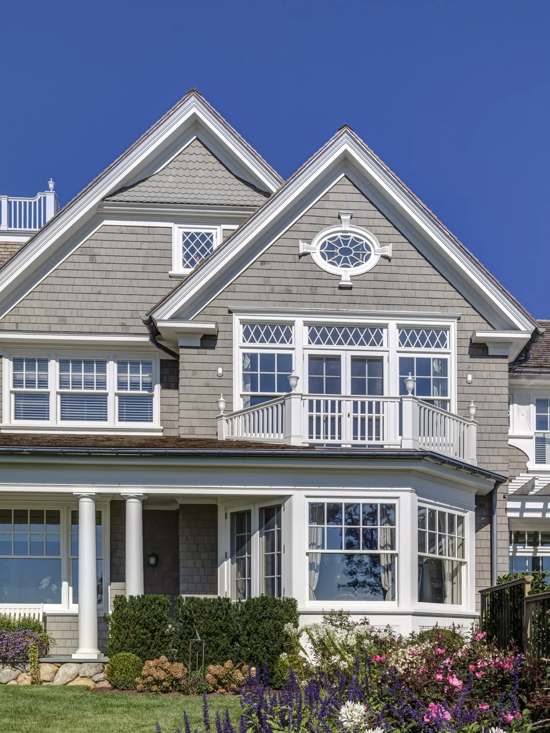Davenport | Luxury Waterfront Colonial | Riverside CT