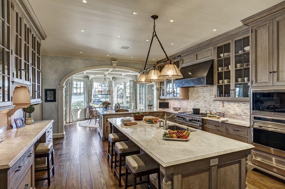 Davenport | Luxury Waterfront Colonial | Riverside CT