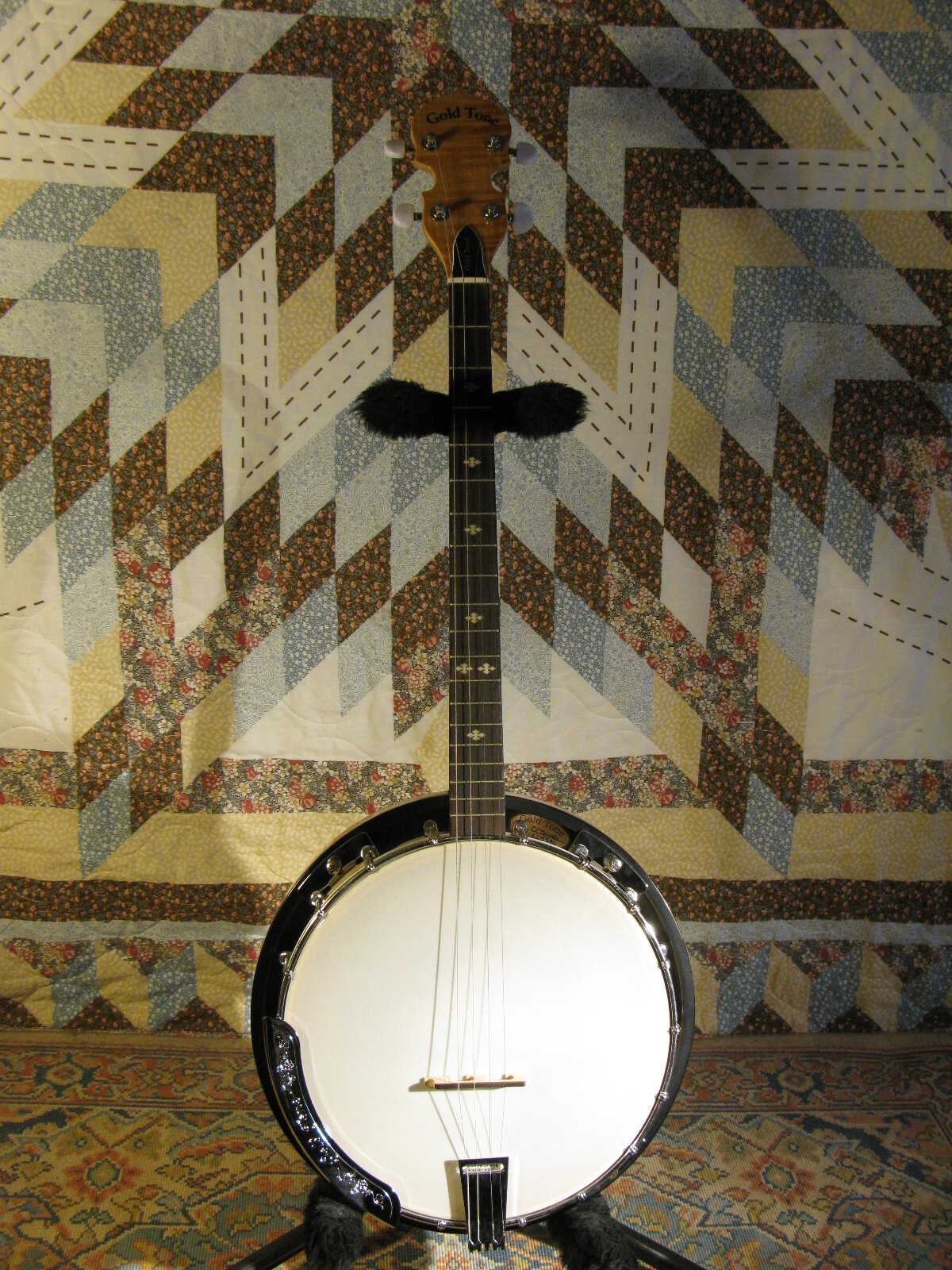 Acoustic Guitars — Rainbow Music