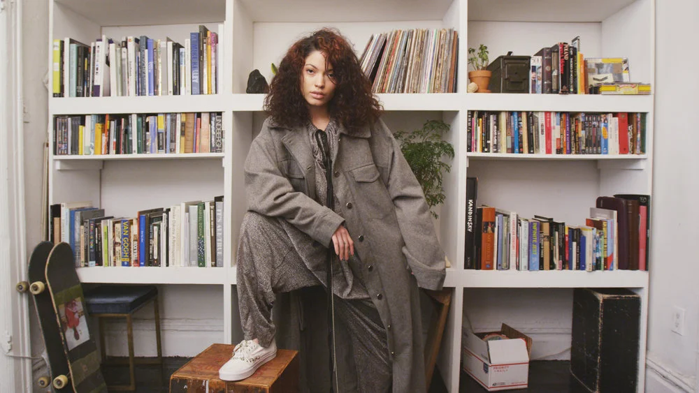 Girl to Know: Isabel Hall — DNAMAG