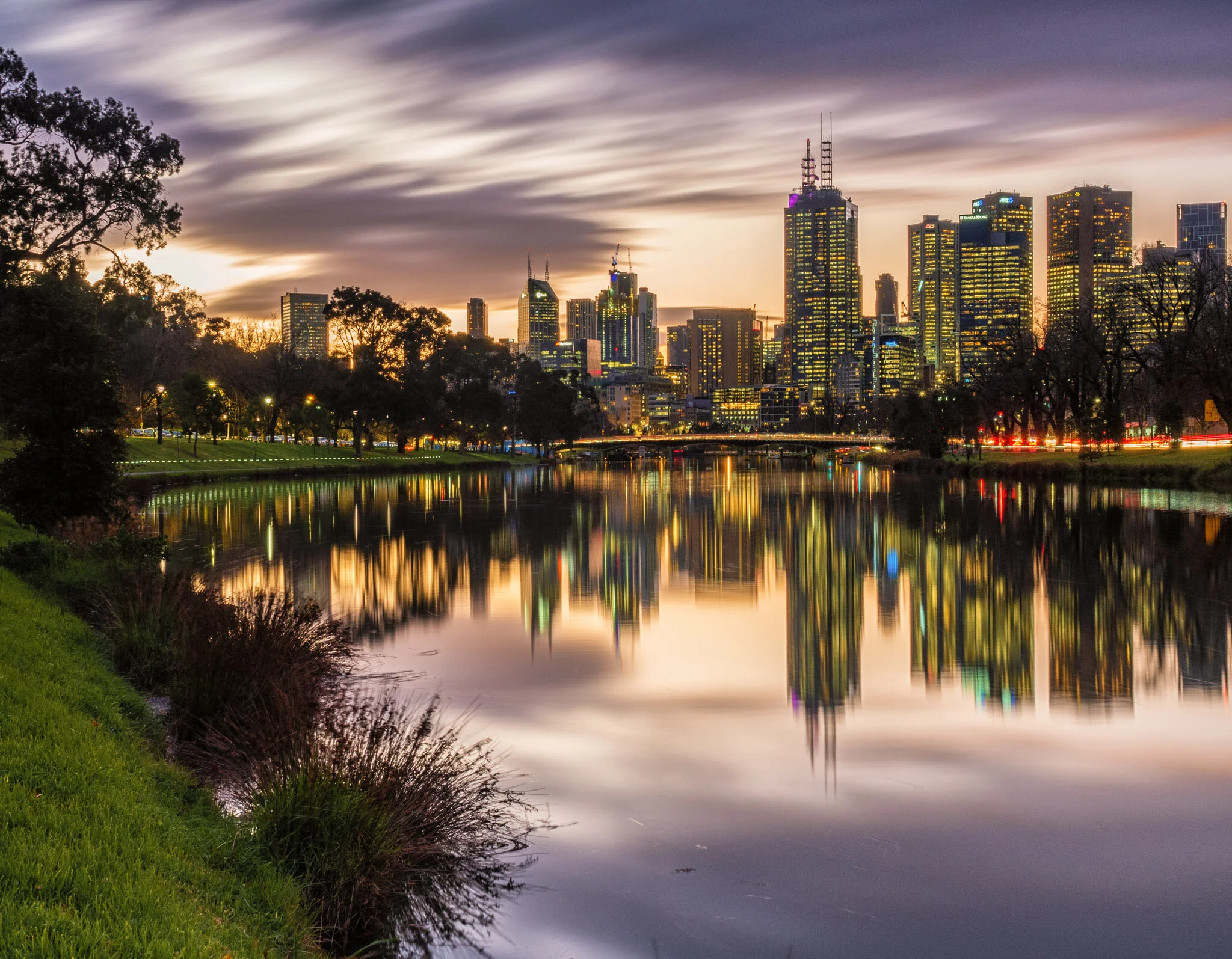 Use Reflections To Improve Your Cityscape Photography | Andrew Robins ...
