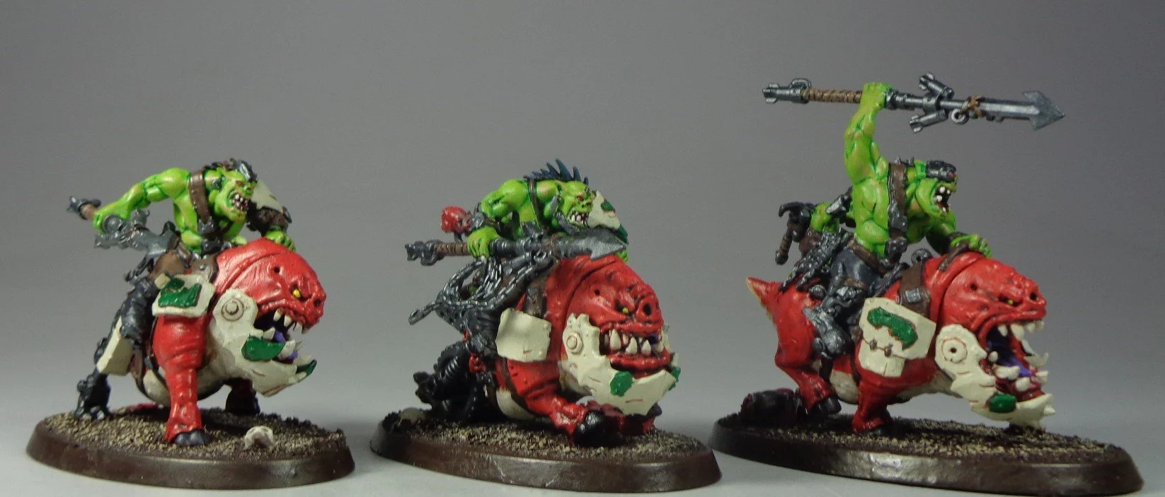 Painting some Bright Green Warhammer 40k Space Orks — Paintedfigs ...