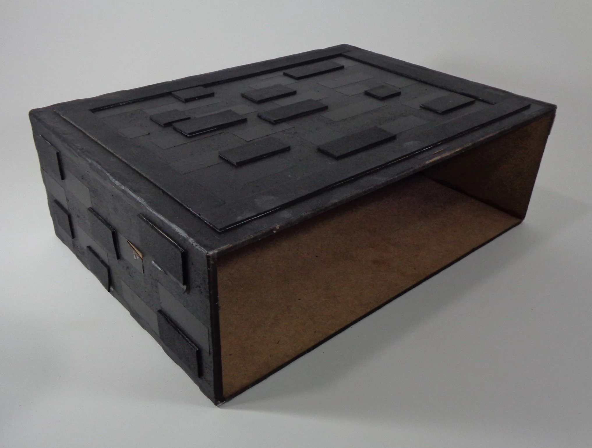 We Built Dune Gom Jabbar Boxes to store these 1985 Revell Ornithopters ...