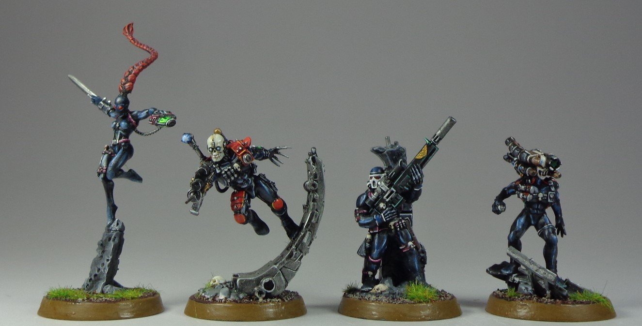Painted Some Raven Guard Space Marines for 40k — Paintedfigs Miniature ...