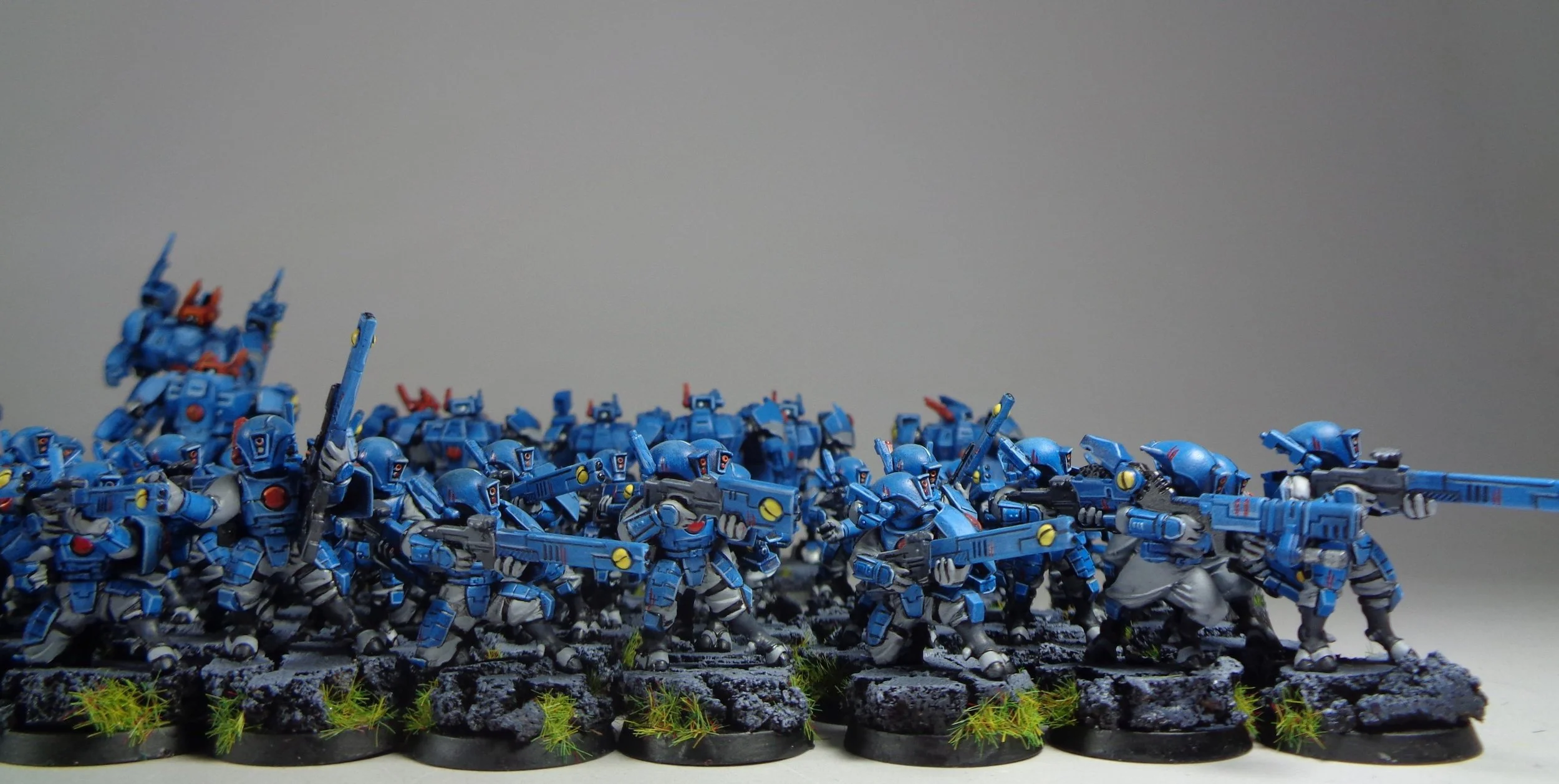Some Blue and Red Tau with Cork Basing — Paintedfigs Miniature Painting ...