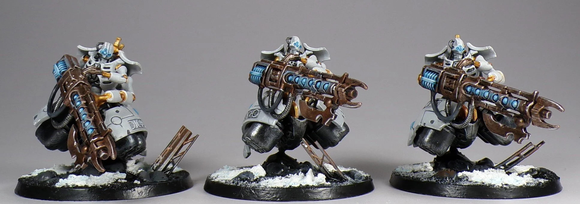 Some Midwinter Minis-Inspired Winter Necrons — Paintedfigs Miniature ...
