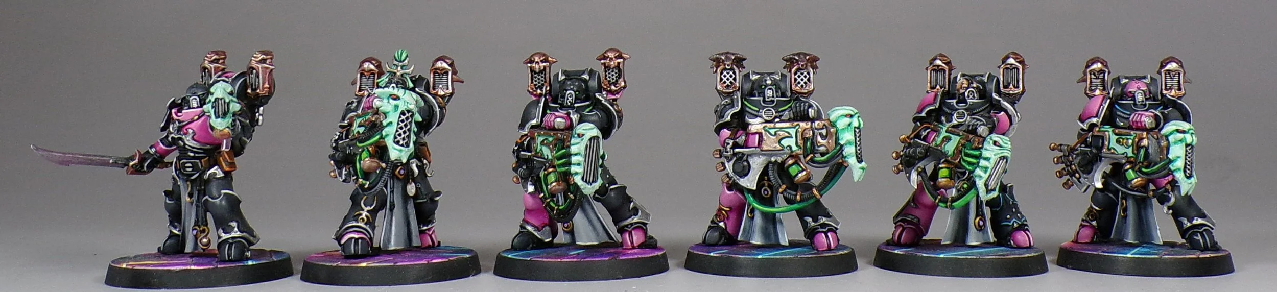 40k Champions of Slaanesh Box Set fully painted to life as Emperor's ...