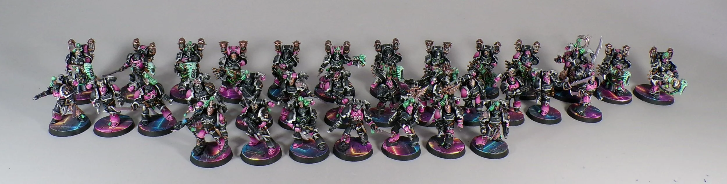 40k Champions of Slaanesh Box Set fully painted to life as Emperor's ...