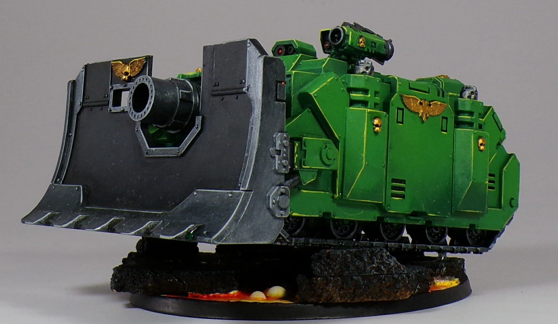 40k Salamander Space Marines and Chaos Knights painted! — Paintedfigs ...