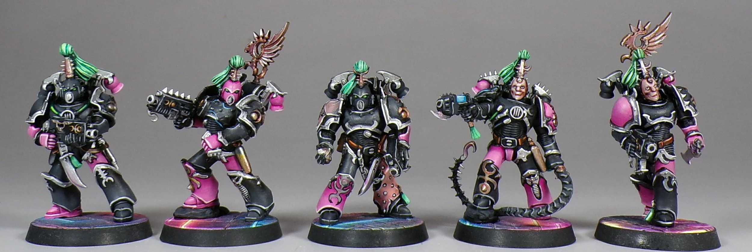 40k: Painting the Champions of Slaanesh Box, Emperor's Children ready ...