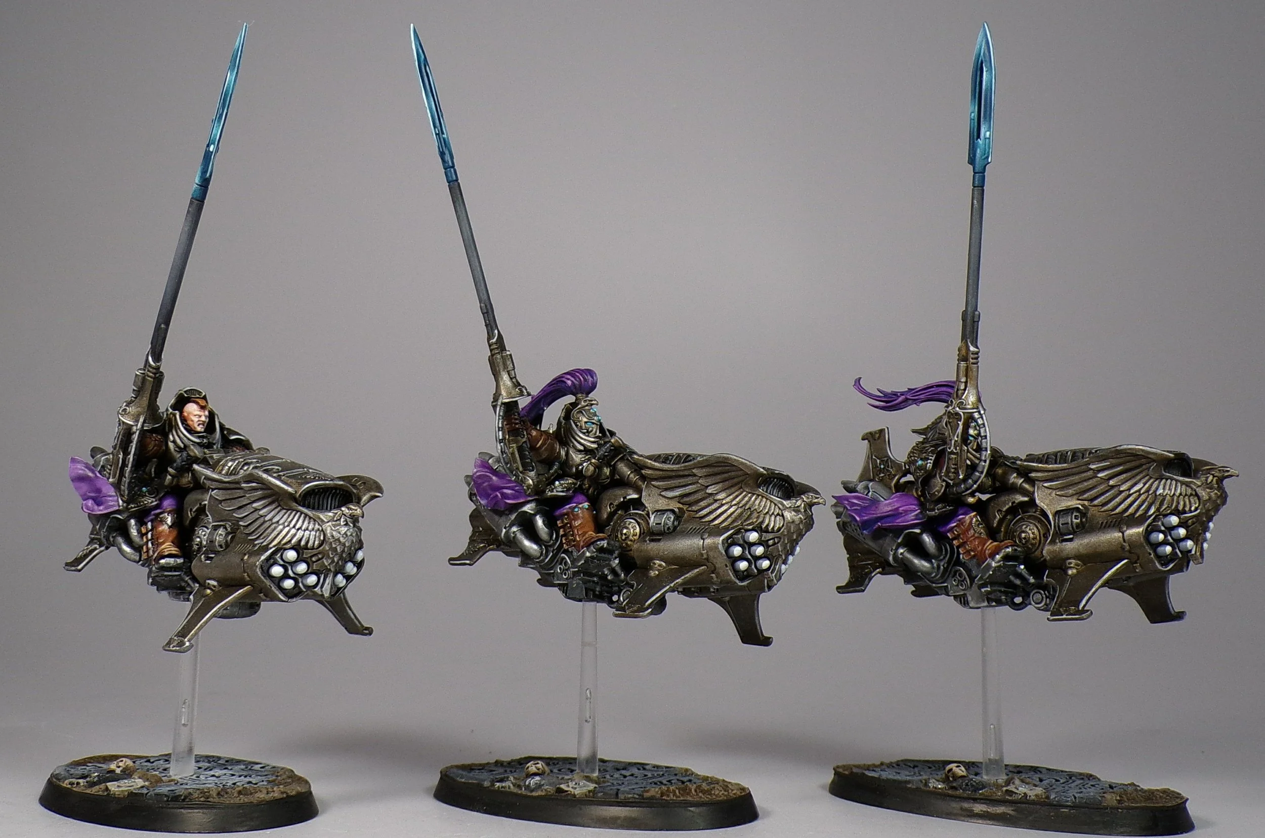 40k: We Painted Brass and Deep Purple Custodes with NMM Blue Blades ...