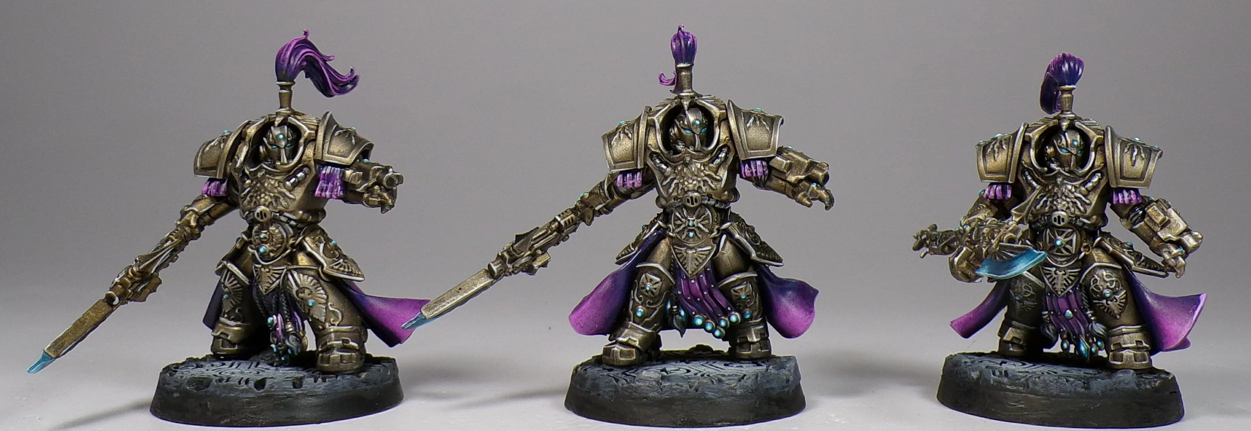 40k: We Painted Brass and Deep Purple Custodes with NMM Blue Blades ...