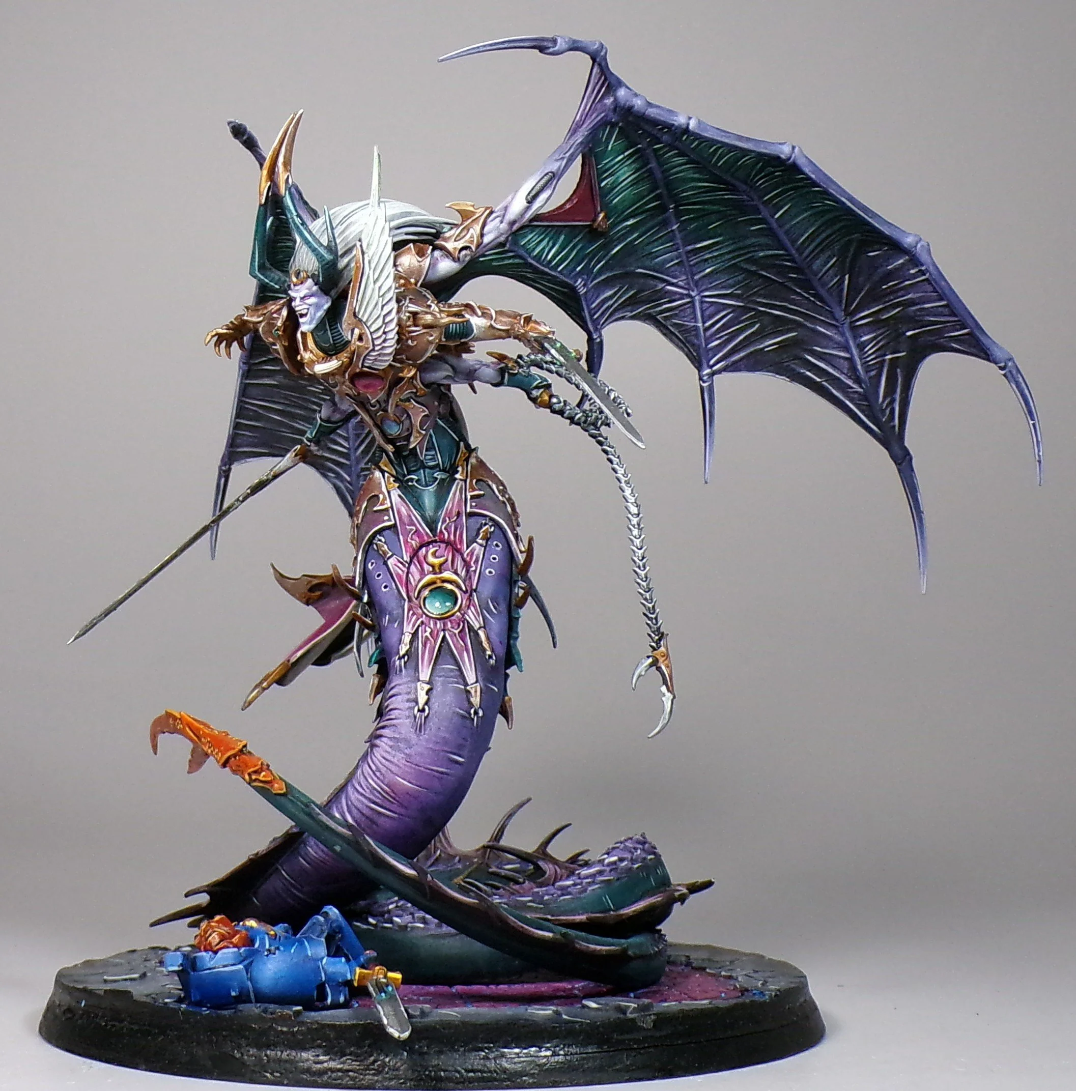 Warhammer 40k: Painting Fulgrim – Daemon Primarch of Slaanesh, and his ...