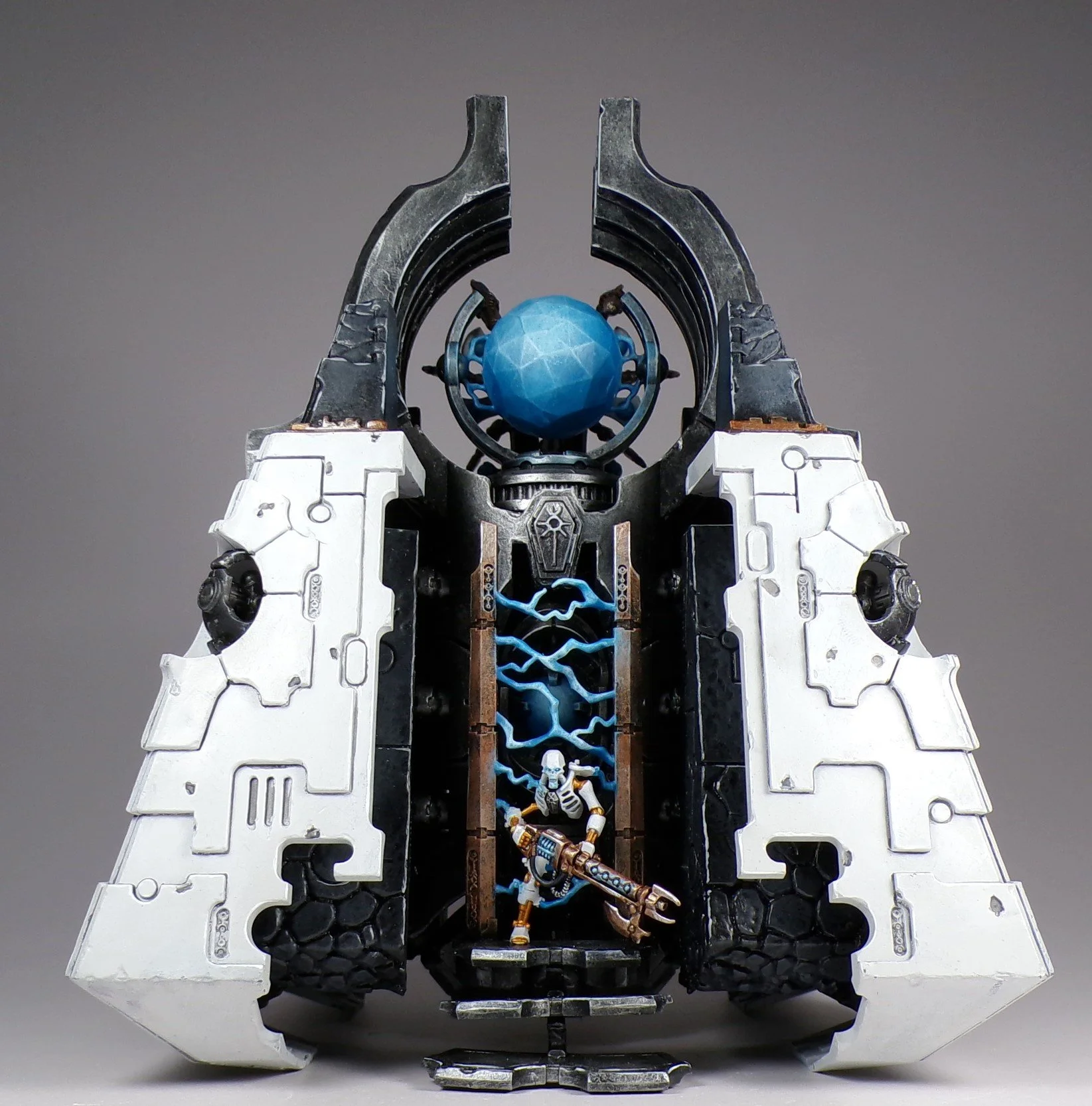 Some Midwinter Minis-Inspired Winter Necrons — Paintedfigs Miniature ...