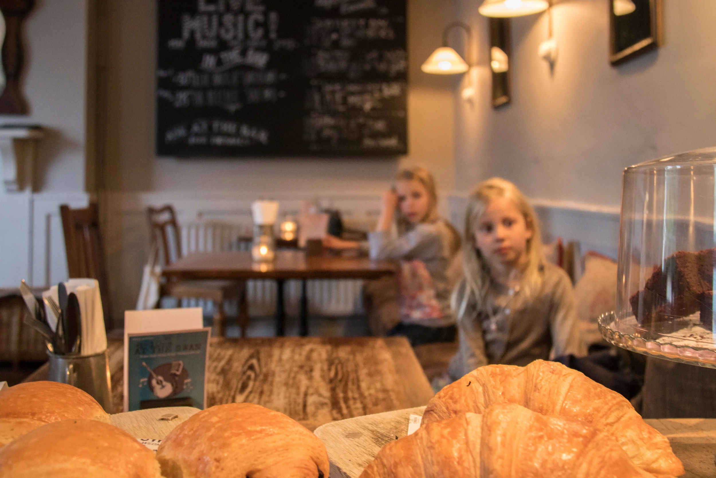 The Swan Wedmore, England — Top with kids