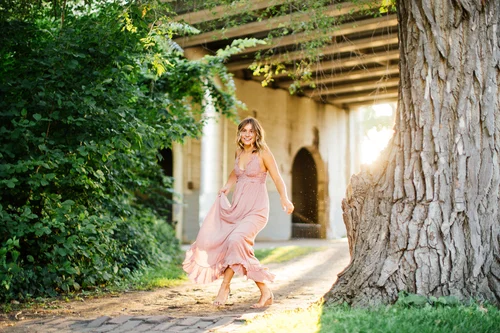 Lydia | St. Anthony Main Minneapolis Senior Session — Reyna Meinhardt ...