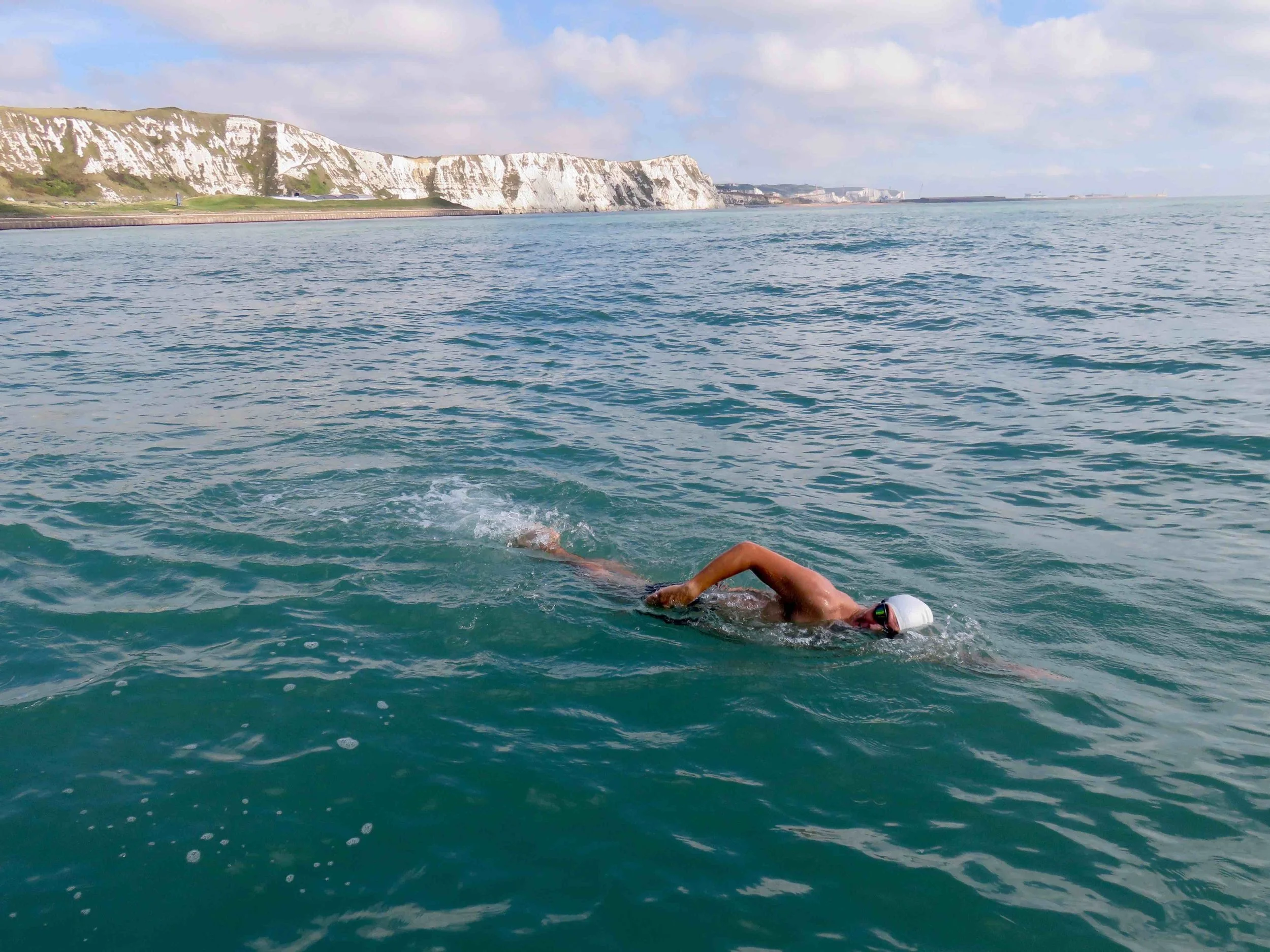 Swimming across the English Channel — David Liaño