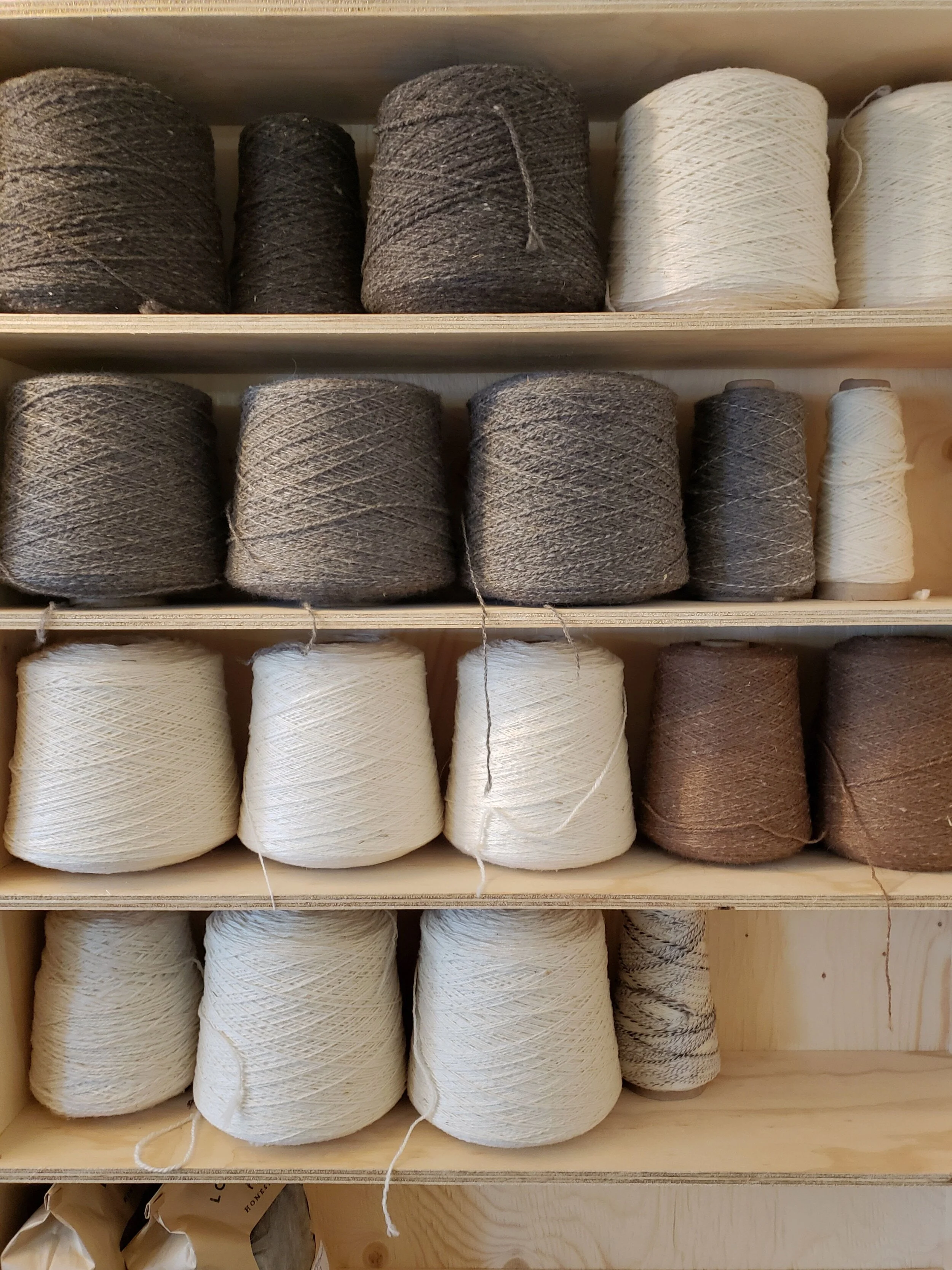 long way homestead - Local Canadian Wool
