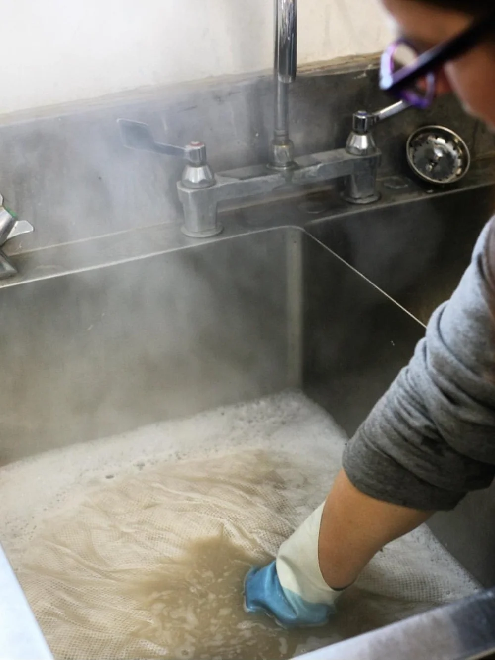 How to Scour Wool at Home Instructions — long way homestead