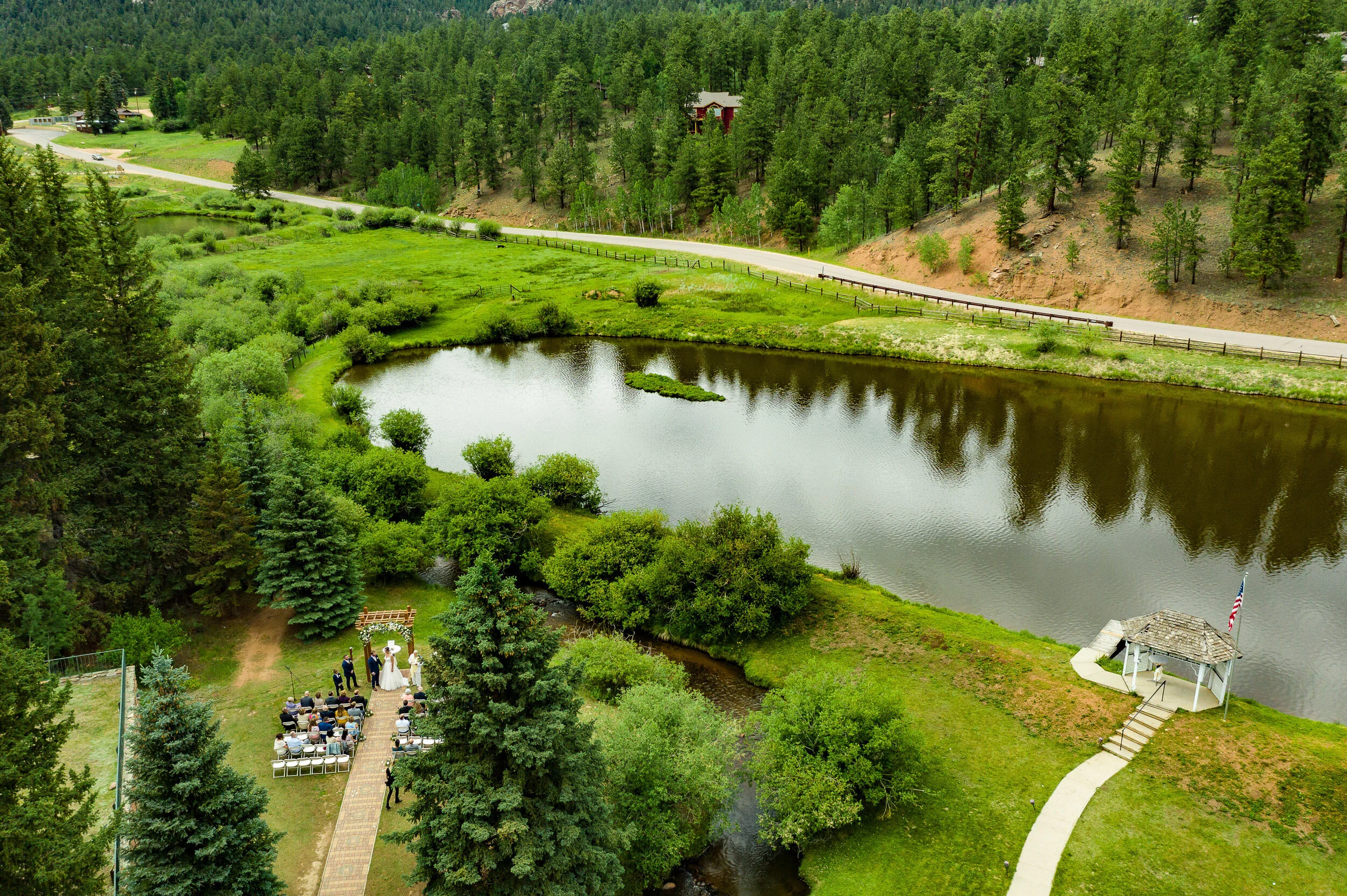 Mountain View Ranch Wedgewood Wedding Photographers — LOVE & LENS ...