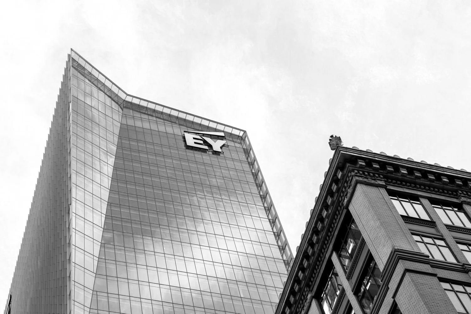 EY opens new Leeds office — Consulting Point
