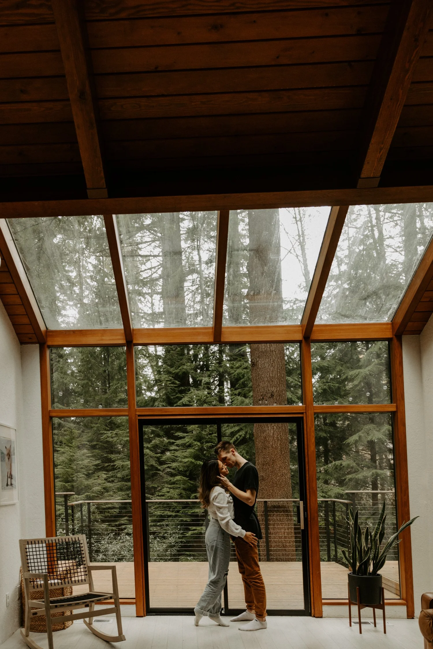 Intimate PNW Lifestyle Cabin Couples Photo + Video Session | Oregon ...
