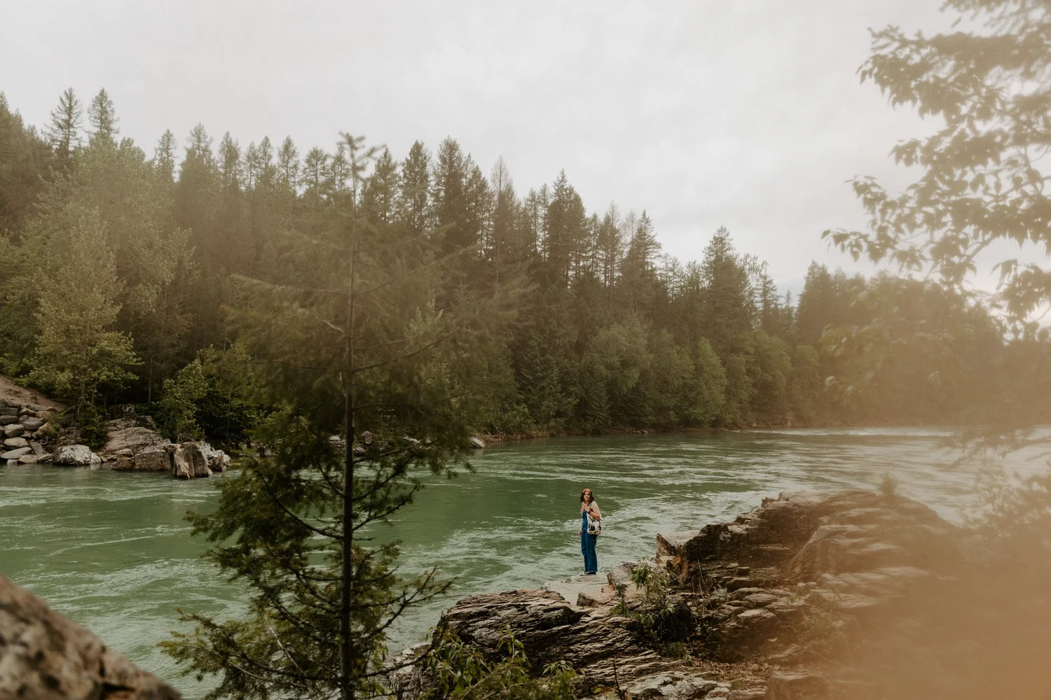 Flathead High School Artist Senior Photo Inspo in Glacier National Park ...