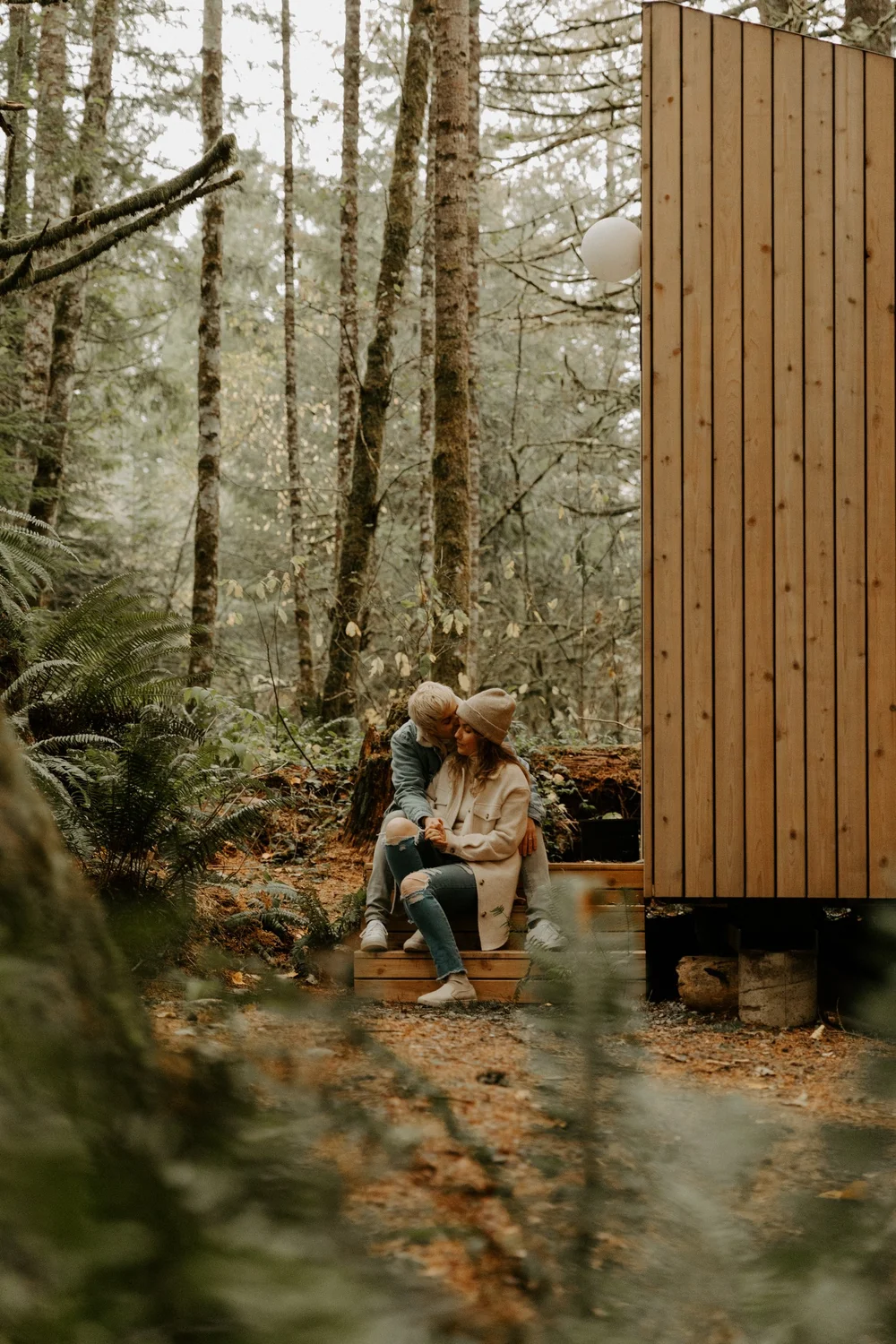 Minimalist Lifestyle Couples Session in Tiny Cabin | PNW Video and ...