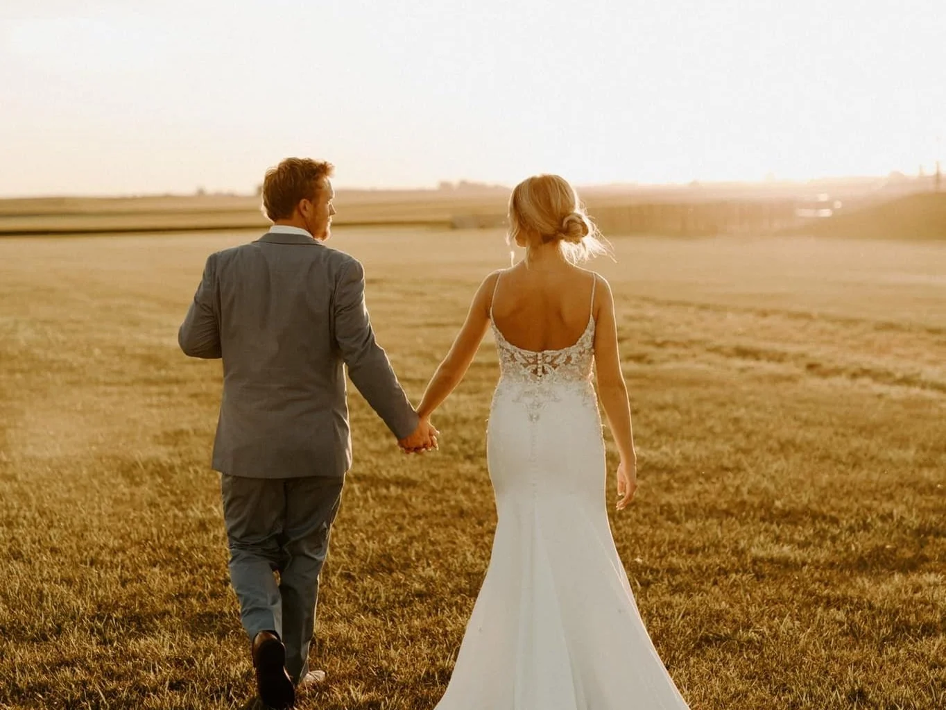 Zazou's Bridal Boutique & Tuxedos