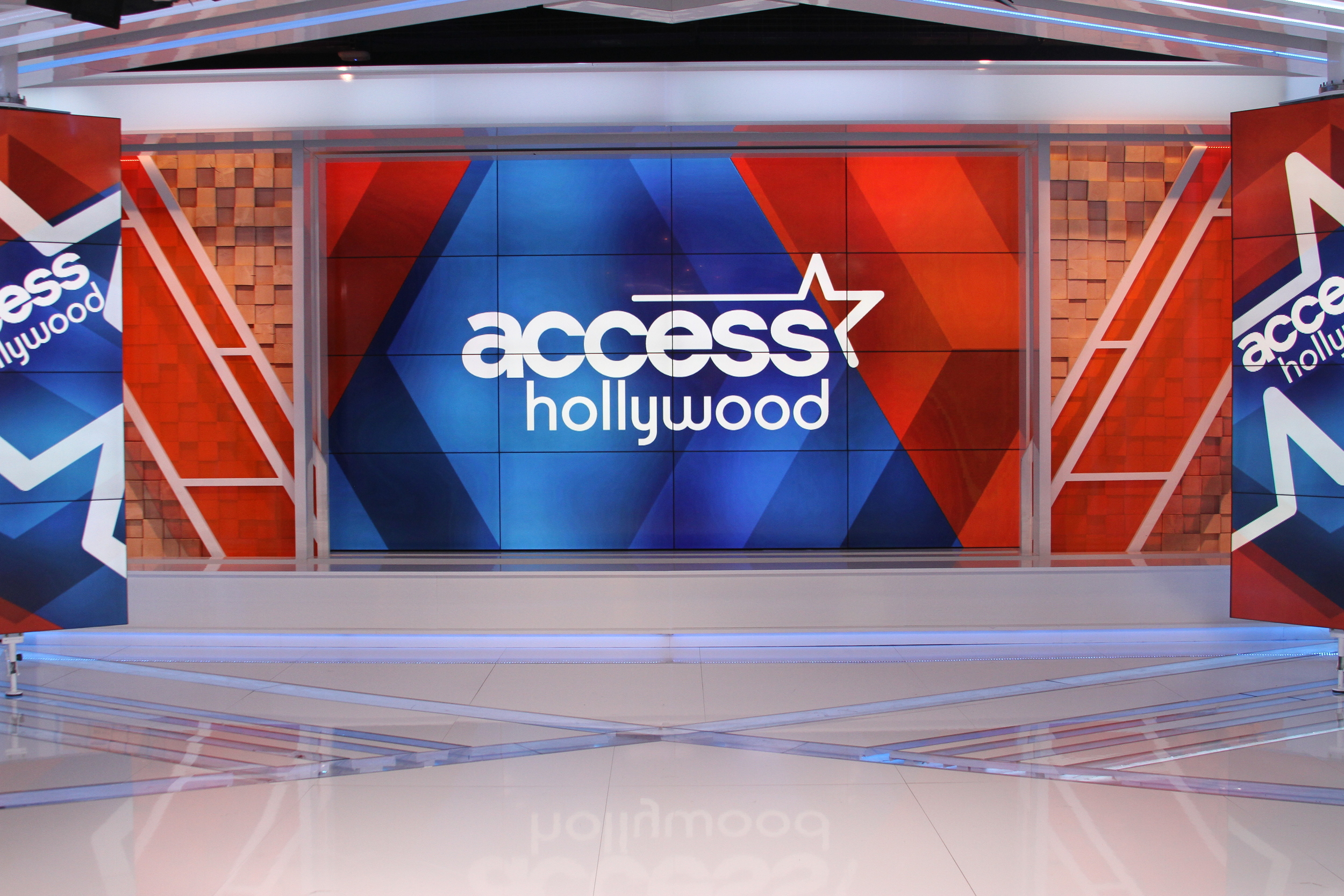 Access Hollywood Live Logo