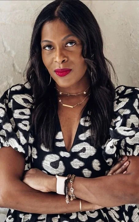 Raiment — La Belle Vie