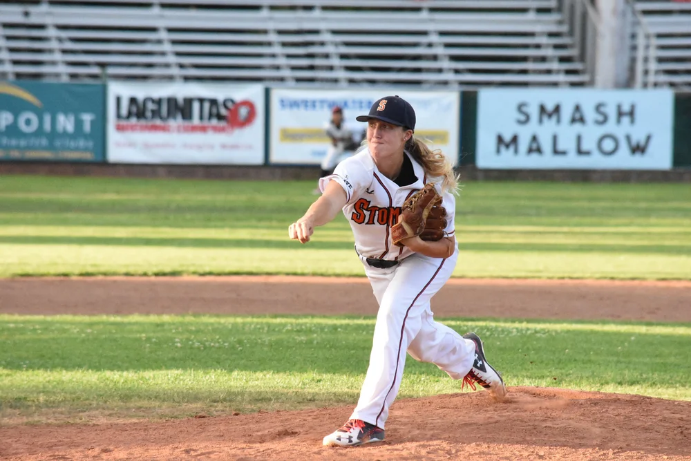 Stacy Piagno Earns Win in 16-1 Victory over Diamonds, Makes Women's ...