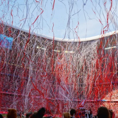 Streamers And Confetti