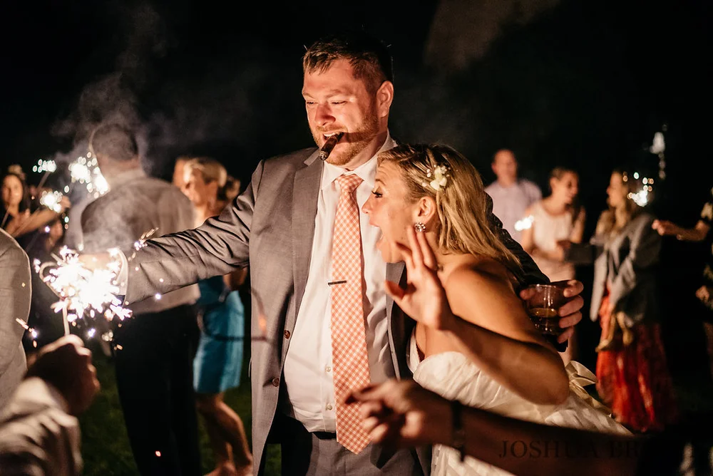 WEDDINGS — Red Maple Vineyard