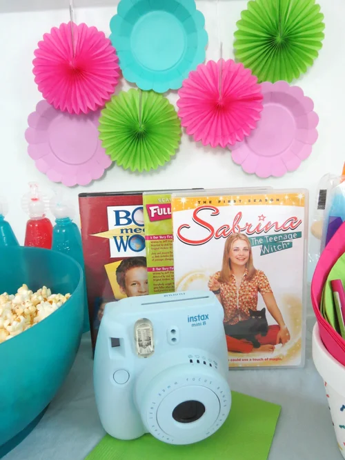 TGIF 90's Themed Slumber Party — Well Kept Chaos