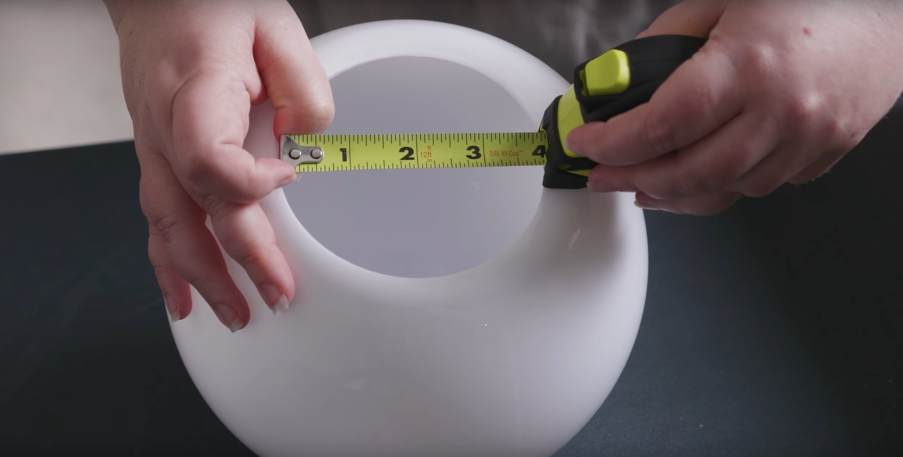 How to Accurately Measure Plastic Globes — 1000Bulbs Blog