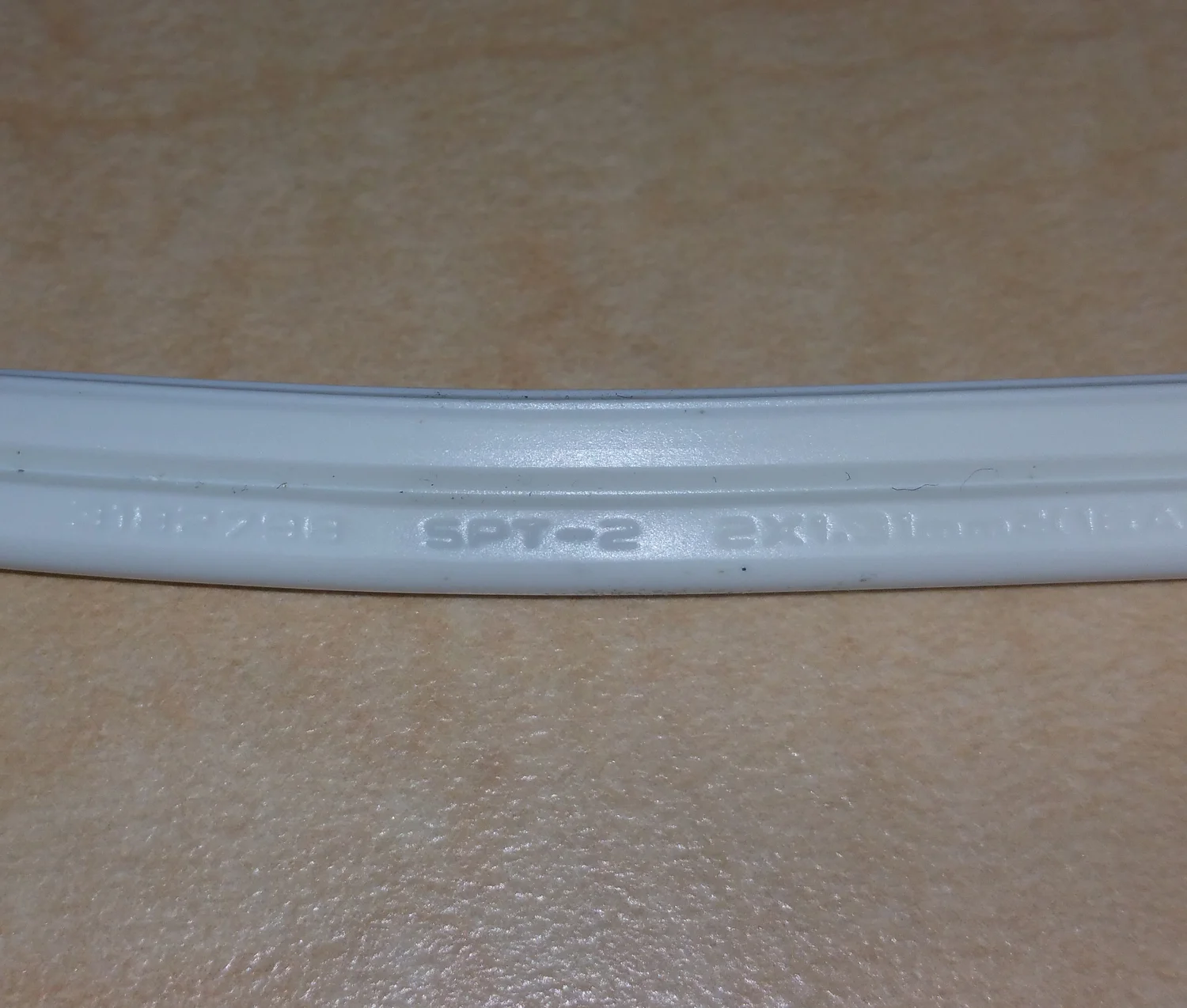 Finding the Right Extension Cord — 1000Bulbs Blog