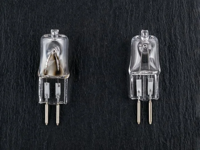 How to Identify Halogen and Xenon Bi-Pin Bulbs — 1000Bulbs Blog