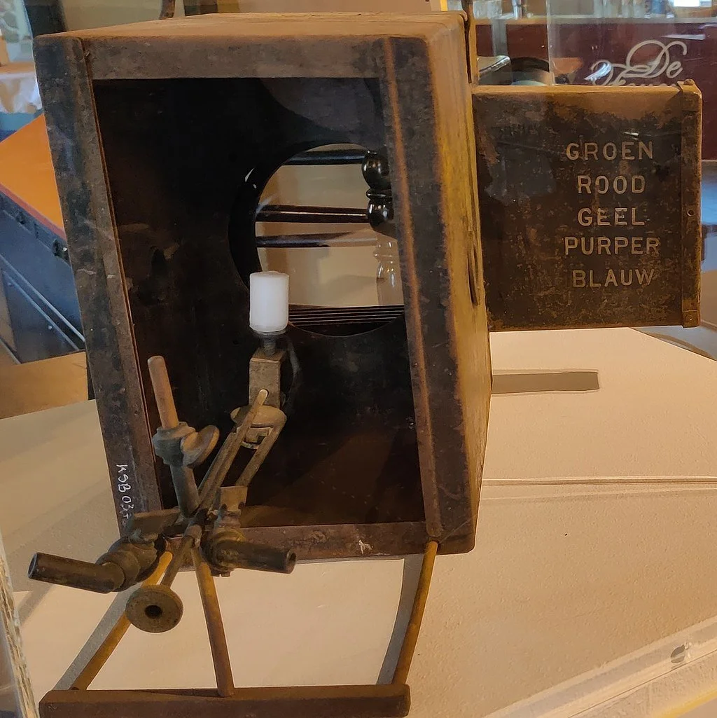 Gone But Not Forgotten: Unique Obsolete Lighting Tech That Time Left ...