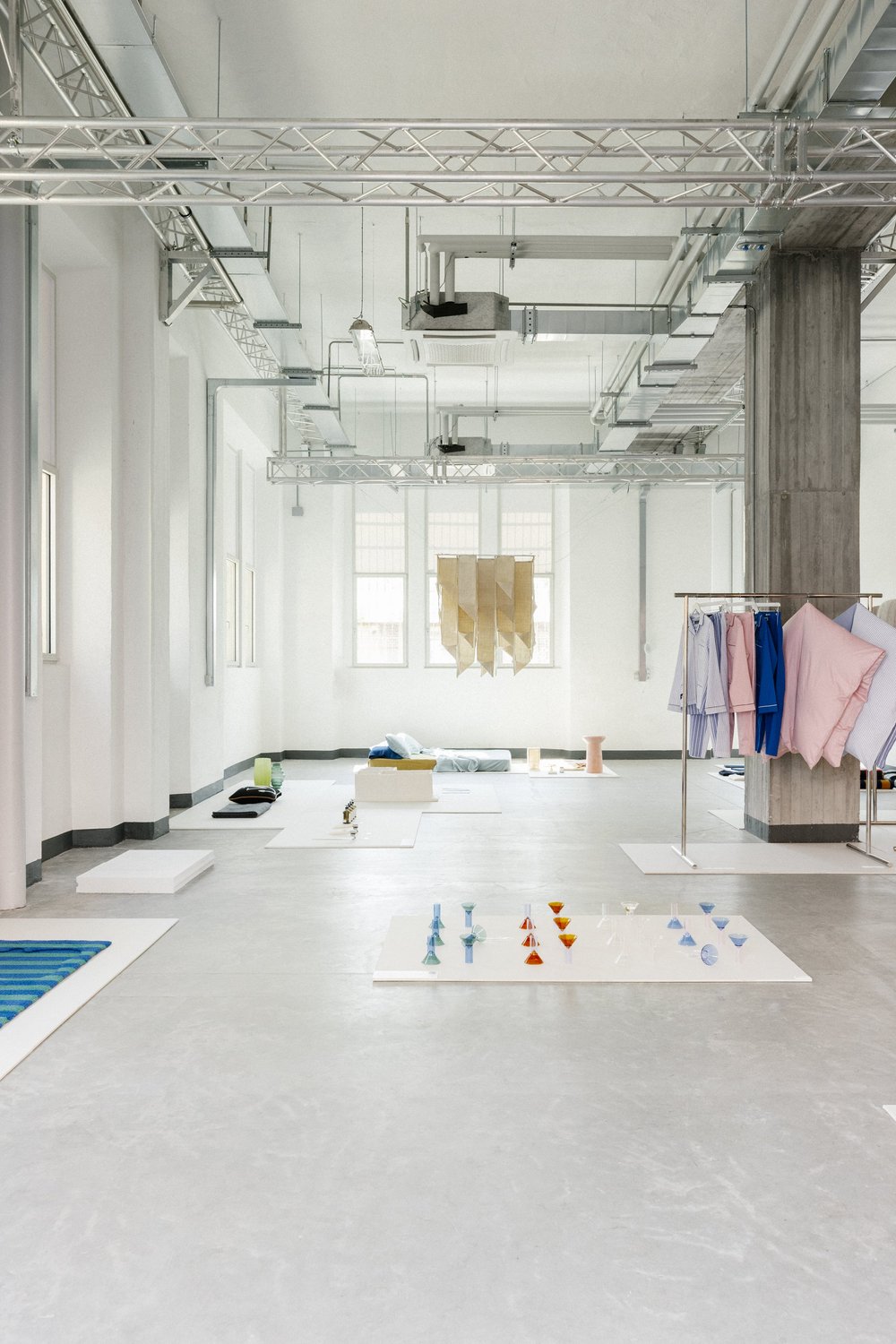 Convey Exhibition Design — CARA \ DAVIDE
