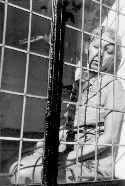Claude Cahun: Photofile — Musée Magazine