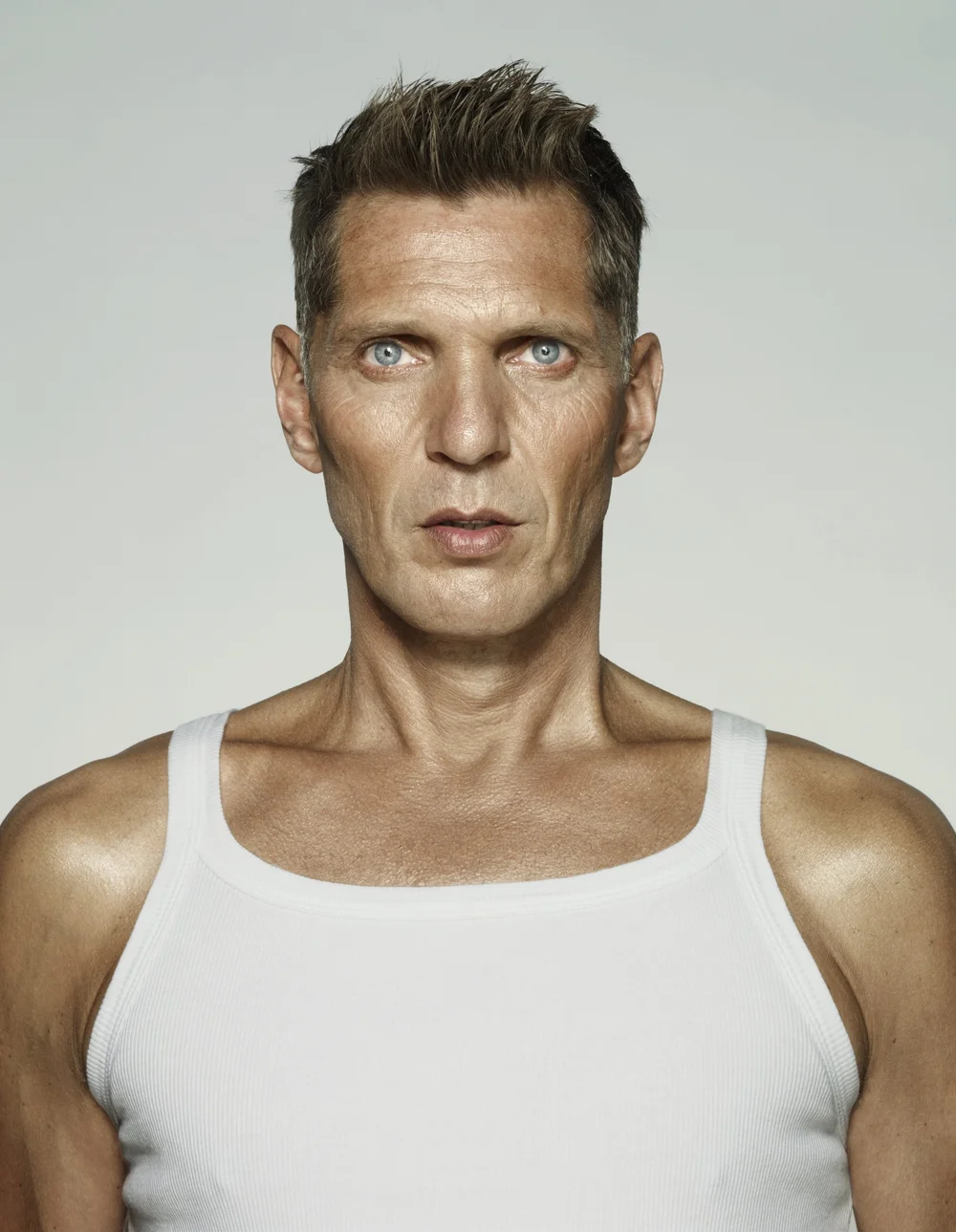 Erwin Olaf: Freedom | Stedelijk Museum Amsterdam — Musée Magazine