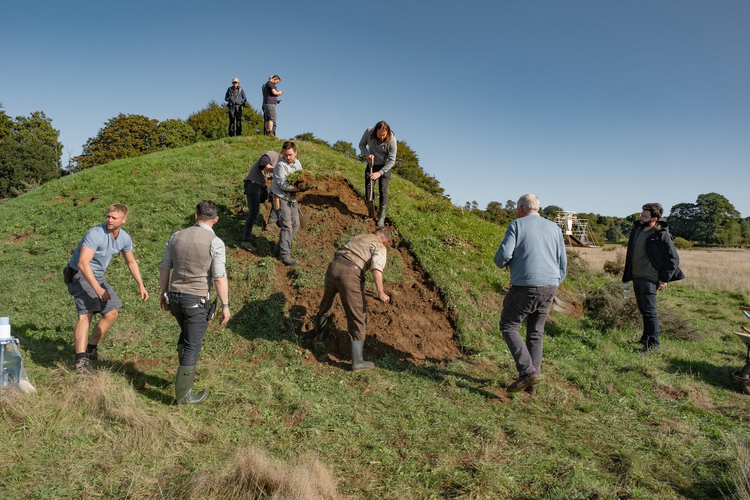 Film Review: The Dig (2021) — Musée Magazine