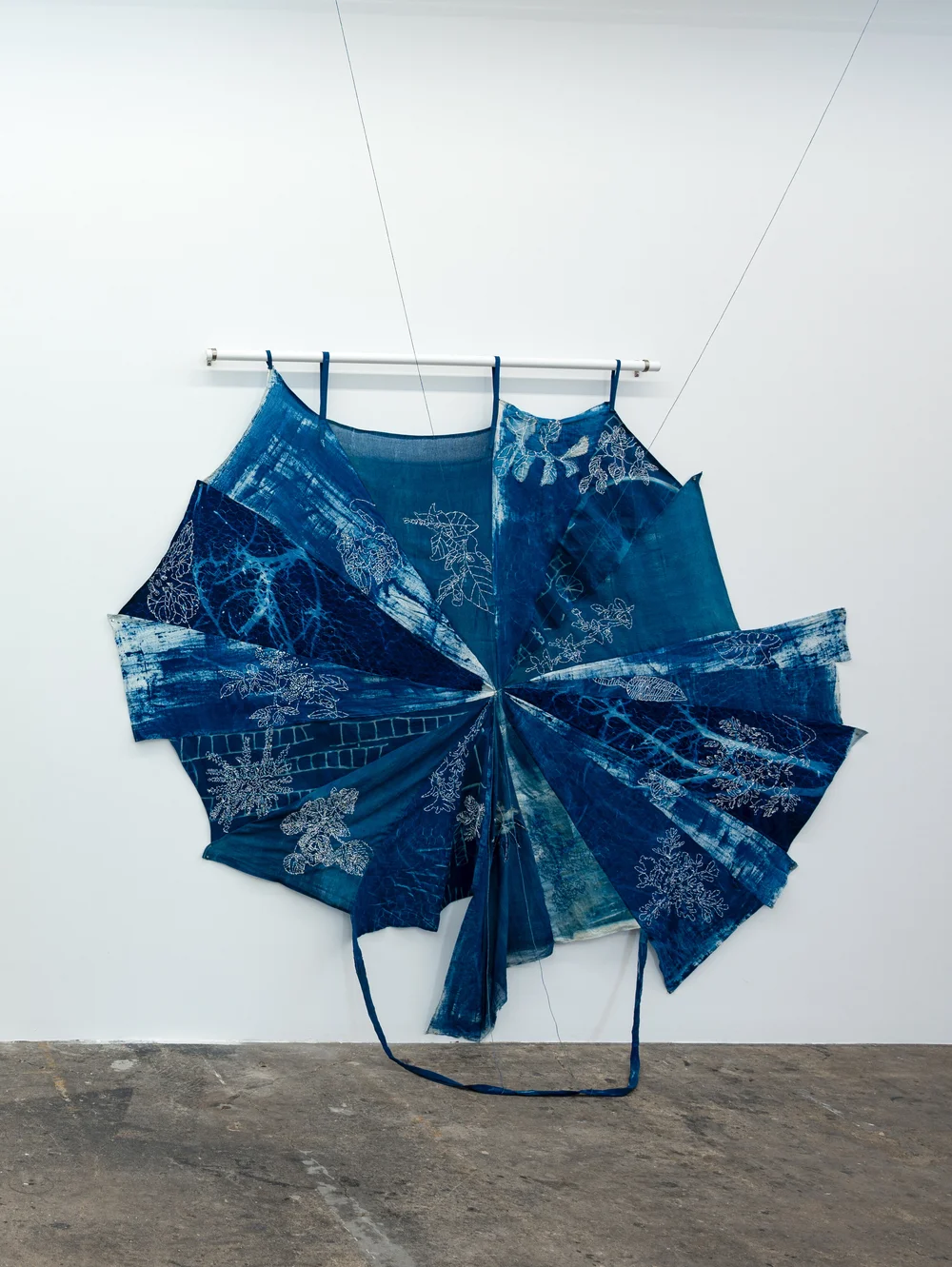 Exhibition Review: "Proximity" at Wilding Cran Gallery — Musée Magazine