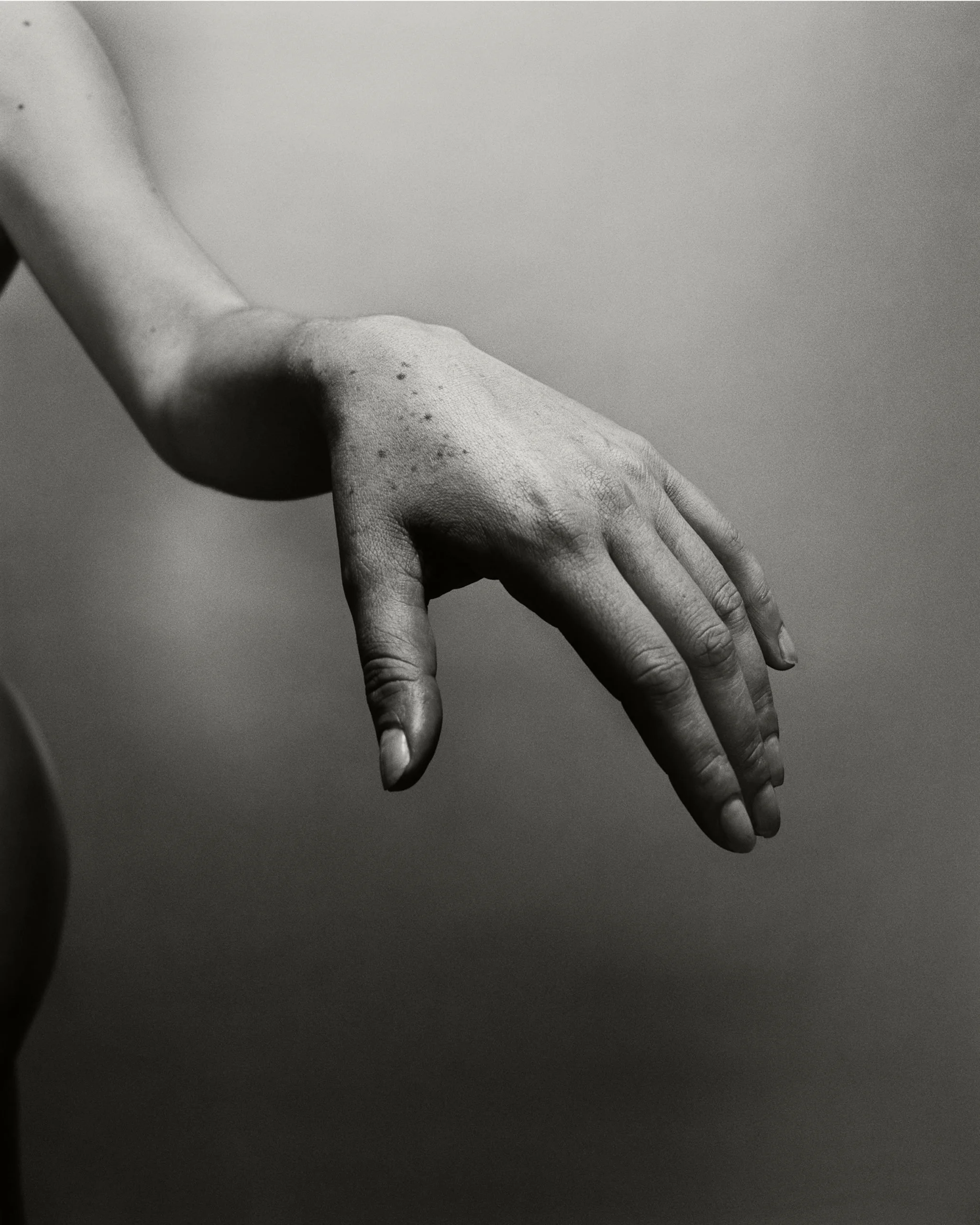 Nadav Kander: The Edge of Things | Portrait(s) — Musée Magazine