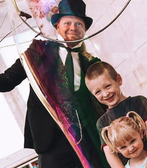 Bubble Man London - Bubble Parties London - Bubble Entertainer London ...