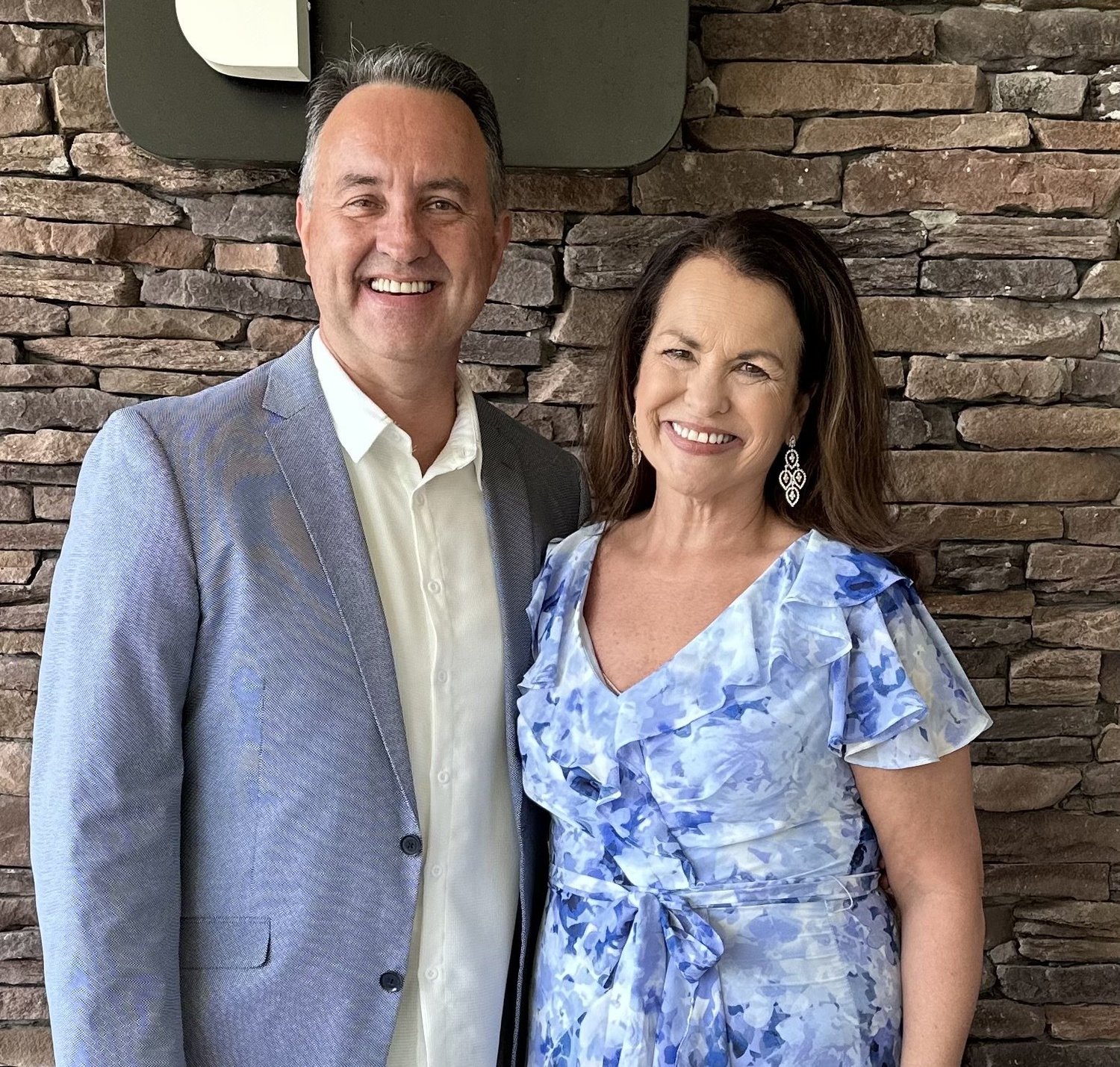 Stone Edge Church | Discover & Connect