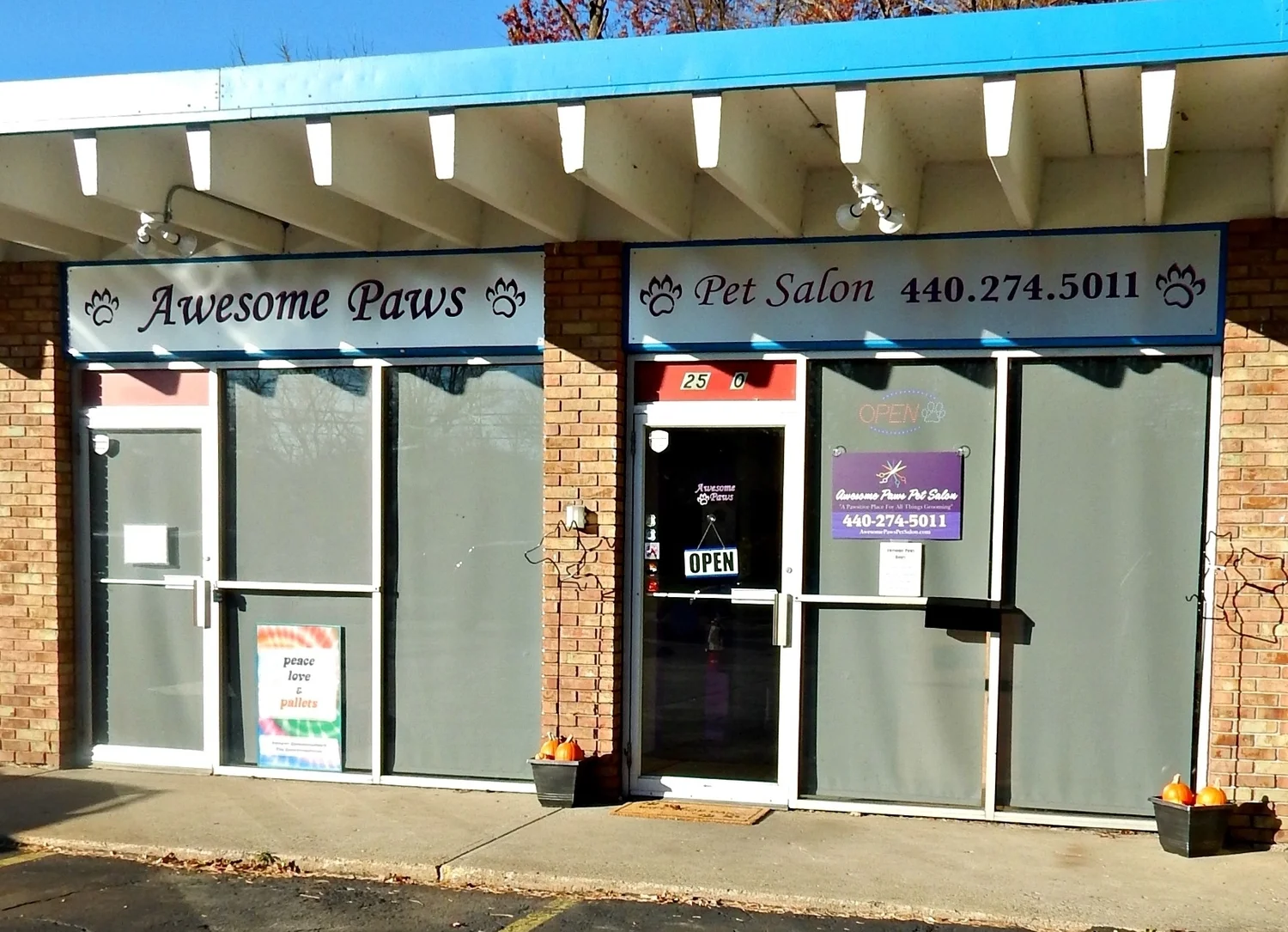 Awesome Paws Pet Salon